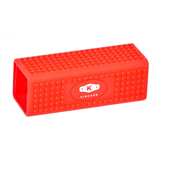Kincade Easy Grooming Silicone Block – NZ Tack Saddlery Co